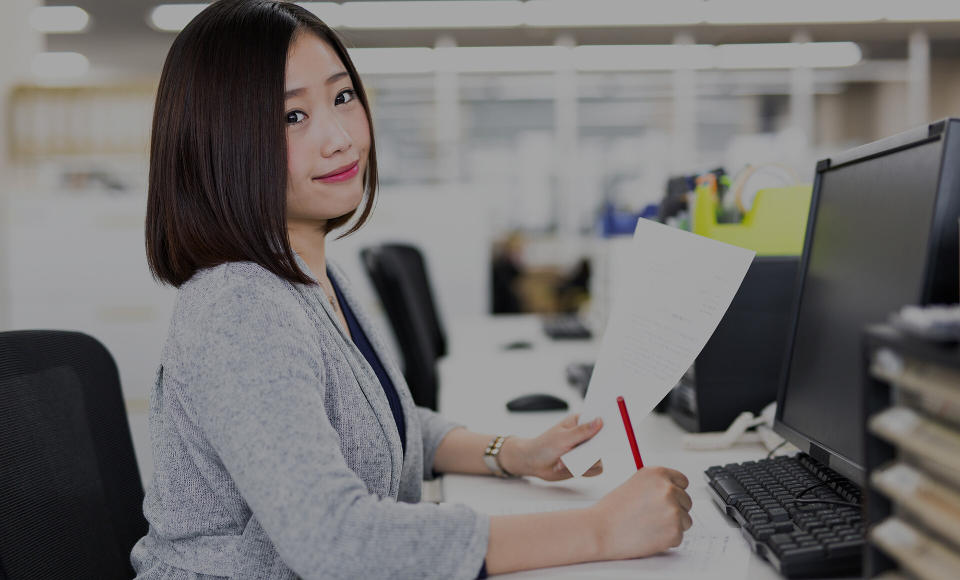 校正を外部に依頼する際の費用相場・ポイントを解説｜凸版印刷｜TOPPAN CREATIVE