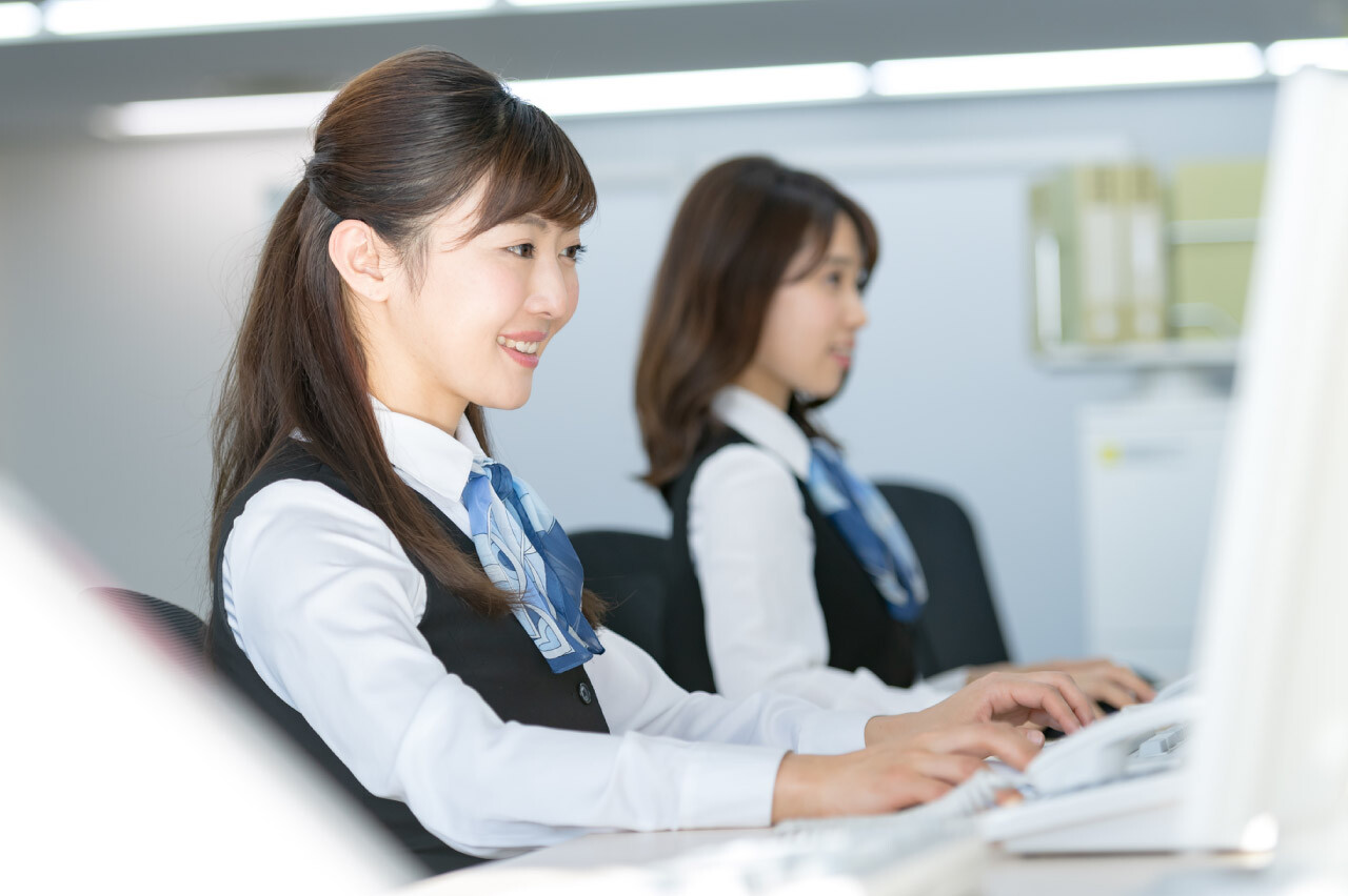 通知業務の人手不足をデジタル化で改善-SMS配信の活用例｜TOPPAN Edge